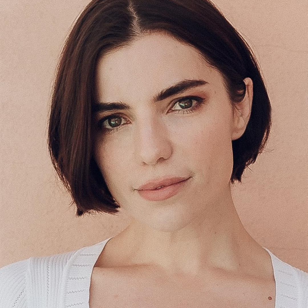 Live Like You Have 2 Years Left with dancer and cancer survivor Angela Trimbur - Simon Sinek